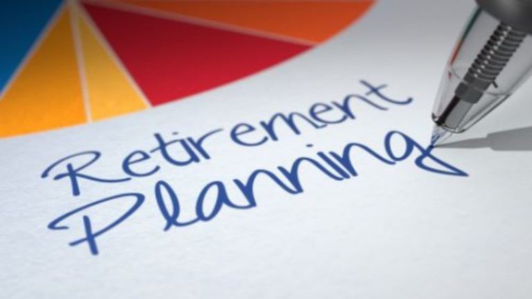 Retirement corpus: Rs 400 a day from day one of service can help you ...